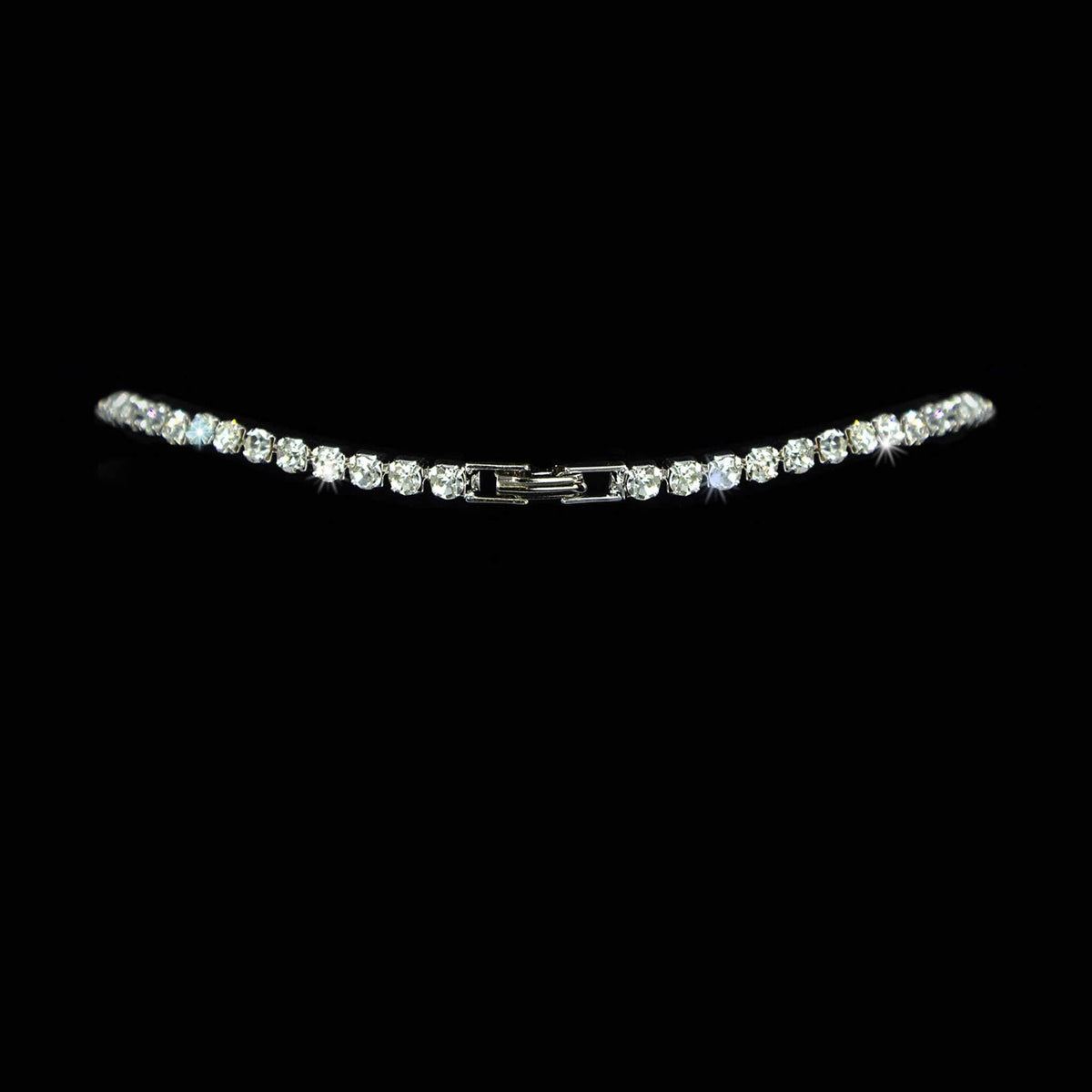 #17562 - 28" Opera Necklace. - Silver